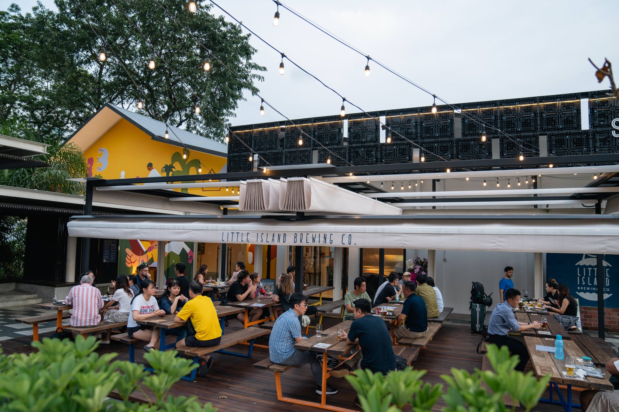 Little Island Brewing Co. Launches S'pore First Vintage Vinyl Bar, With ...